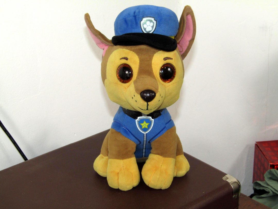 Paw Patrol 'chase' - TY 2016 Beanie Plush Soft Toy 27cm Tall - in Very ...