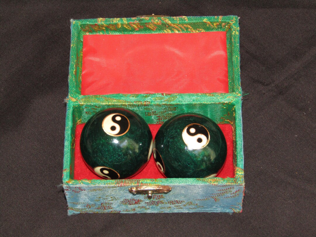 Baoding Authentic Chinese Chiming Iron Balls Stress Relief Aid Green ...