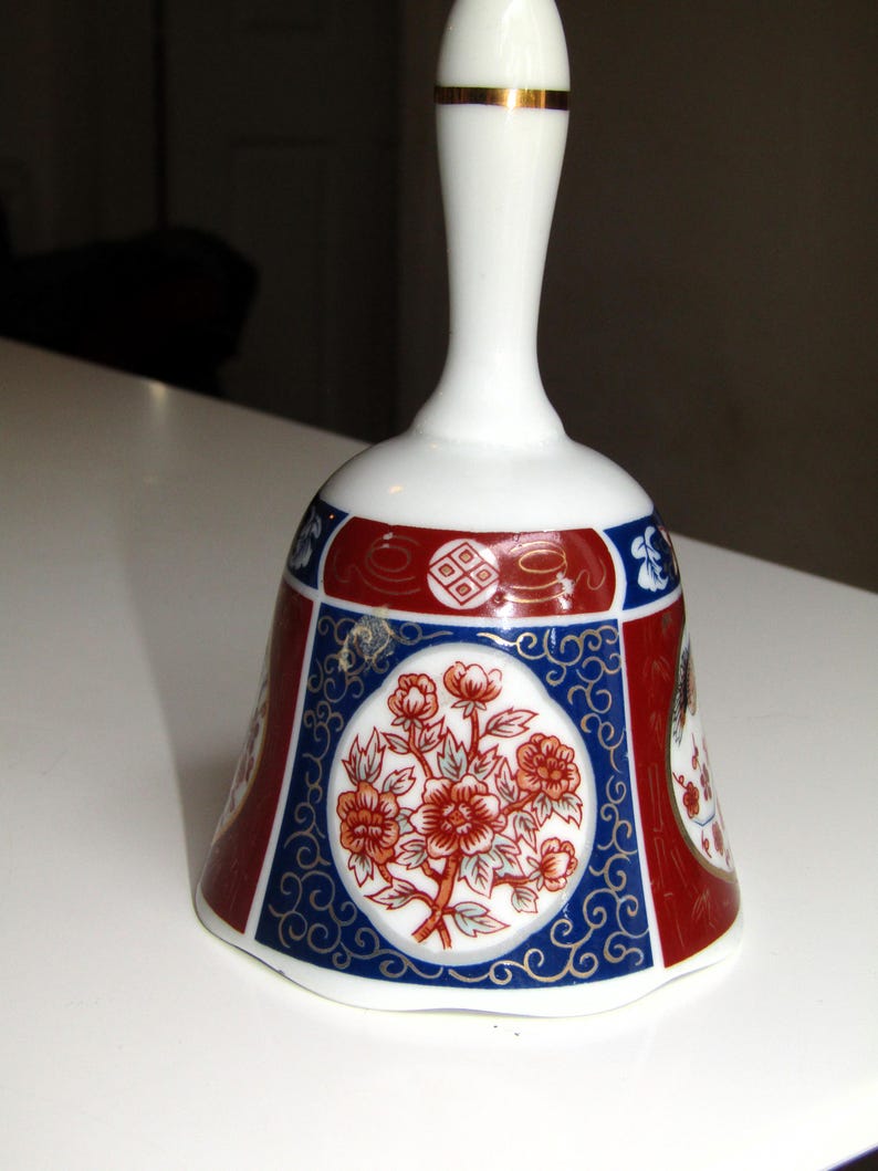 Vintage Japanese Ceramic Bone China Ornamental Decorative 13.5cm Tall ...