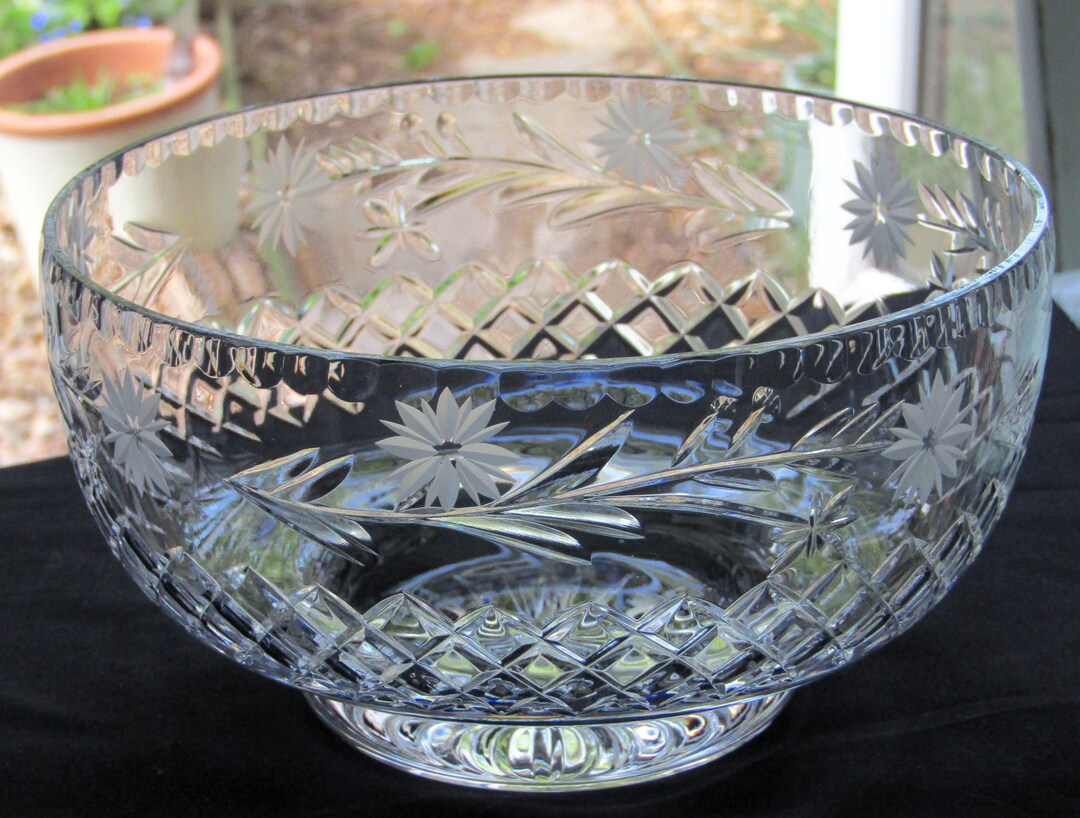Vintage Edinburgh Lead Crystal Cut Glass Fruit Bowl 8" Diameter Etched ...