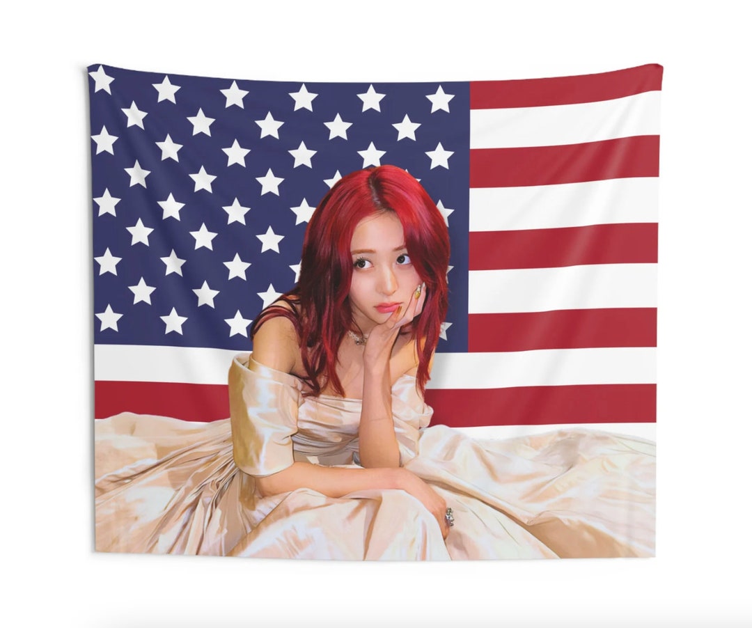 Le Sserafim Yunjin America Flag Banner, Le Sserafim Yunjin Red Hair Kpop Flag Tapestry, Le ...