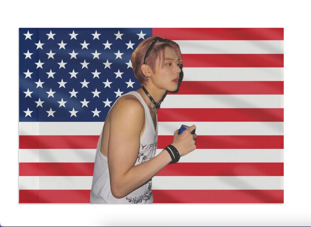 Txt Yeonjun Club American Flag, Wall Tapestry Tour 2024, Gift Ideas for ...