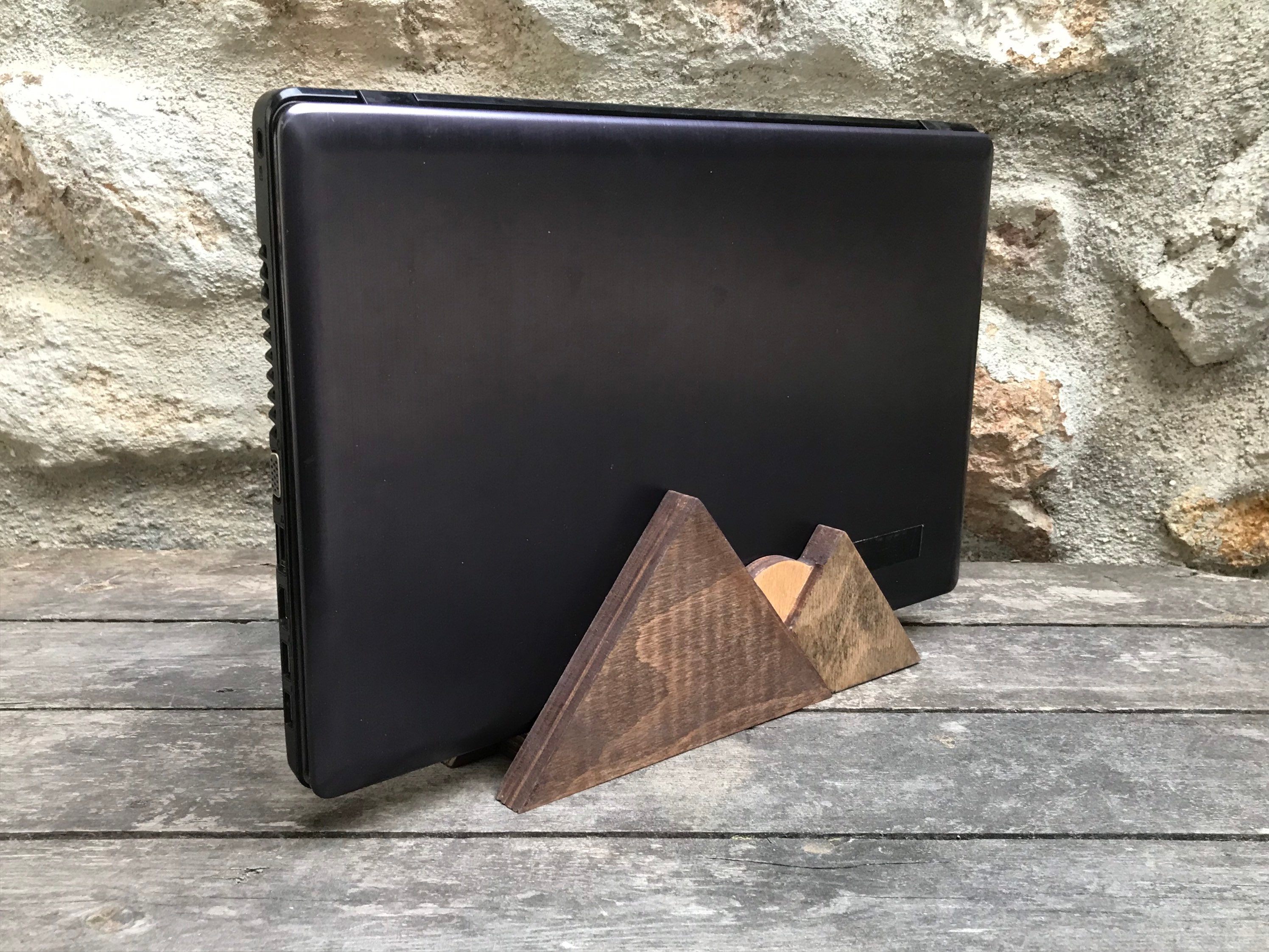 Mountain Laptop Stand / Vertical Laptop Stand / Wood Laptop - Etsy