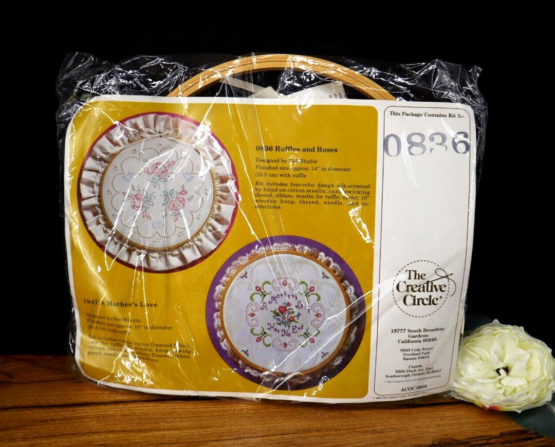 Vintage 1985 the Creative Circle Kit Needlework 0836 Ruffles and Roses ...