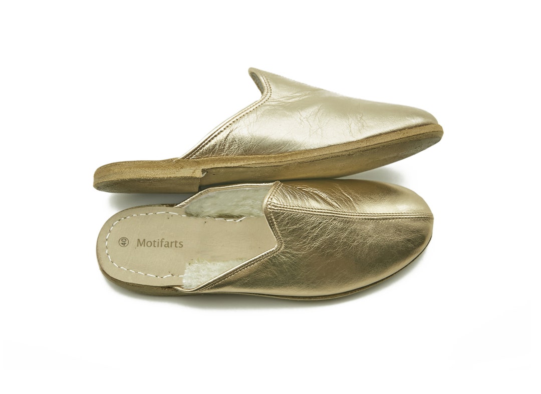 Women's Shearling Gold Color Slippers , Trendy Slip-ons , Handmade ...