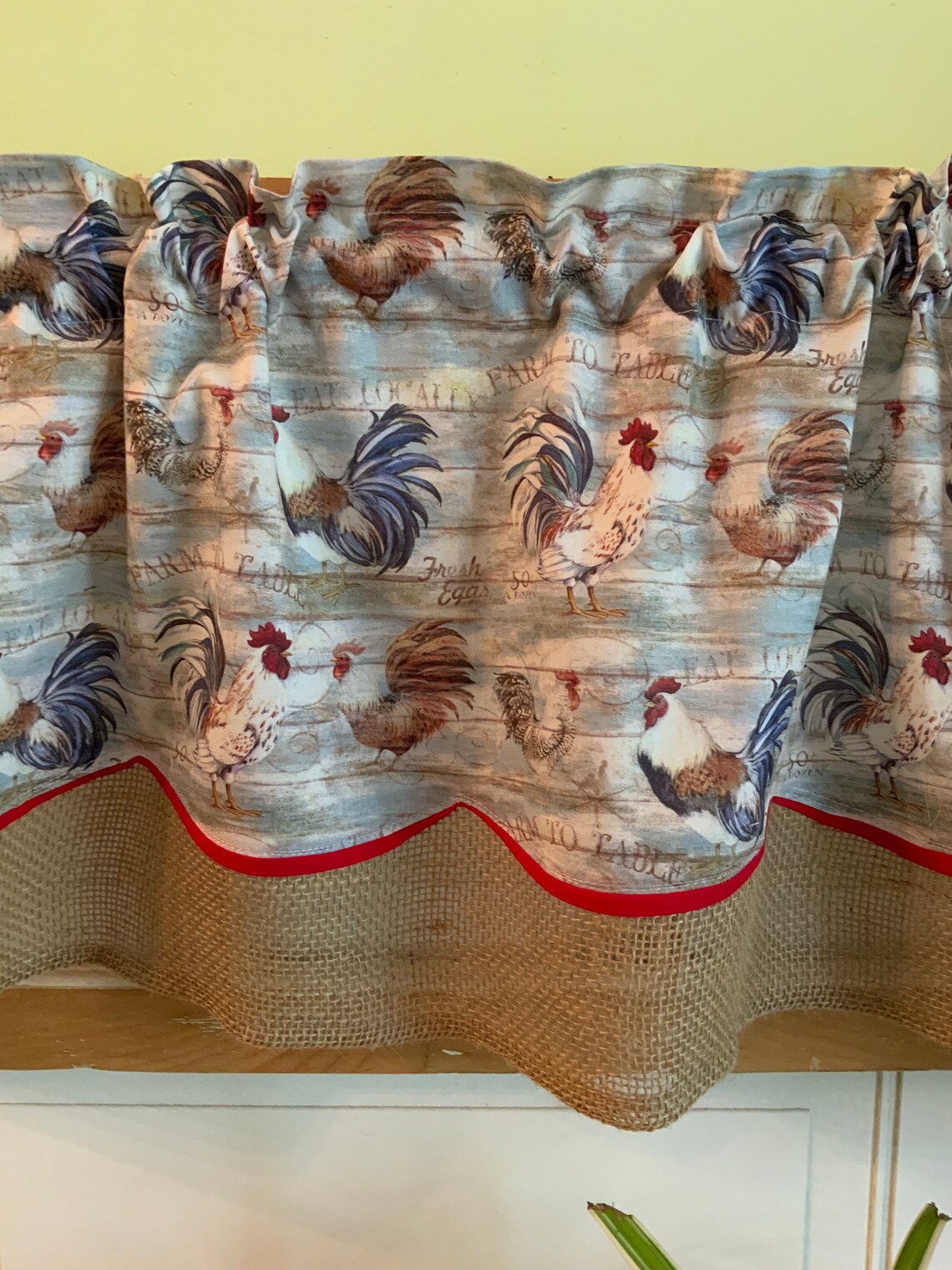 French Country Roosters Valance. Scalloped Valance With Burlap - Etsy
