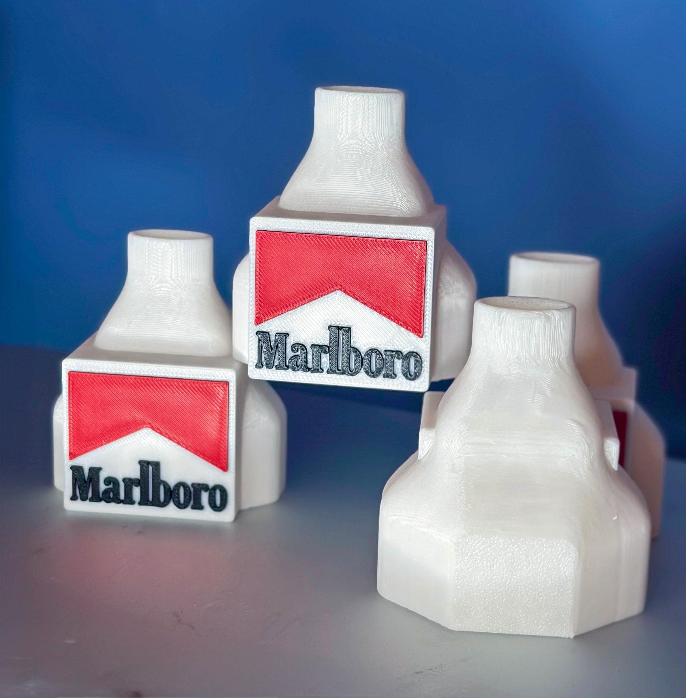 THE CHAIN SMOKER - 20 to 1 Cigarettes Adapter - Etsy