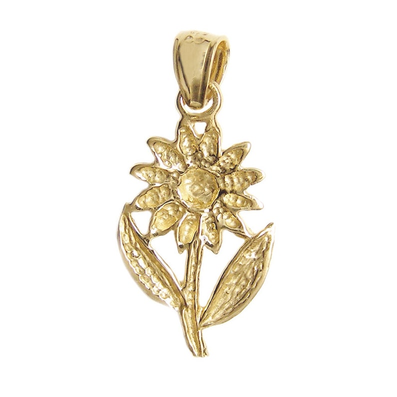 New 14k Gold Daisy Flower Pendant - Etsy