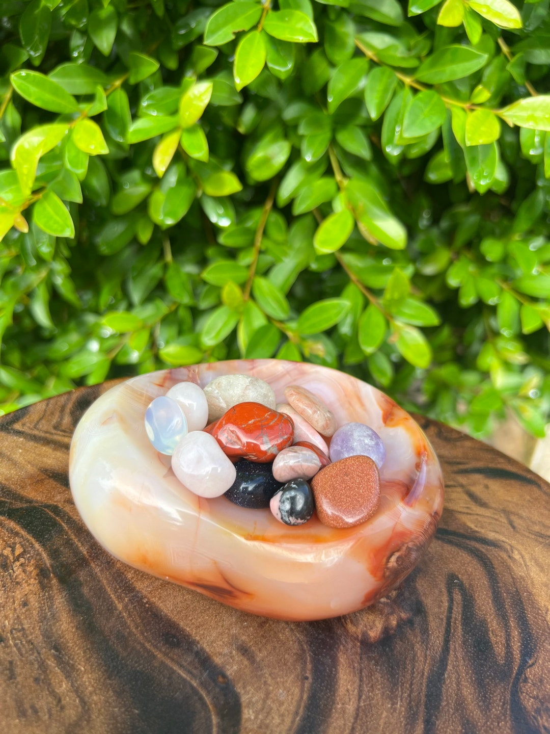 Carnelian Crystal Bowl: Cleansing Stone, Home Decor (4.39 X 3.6 In) - Etsy