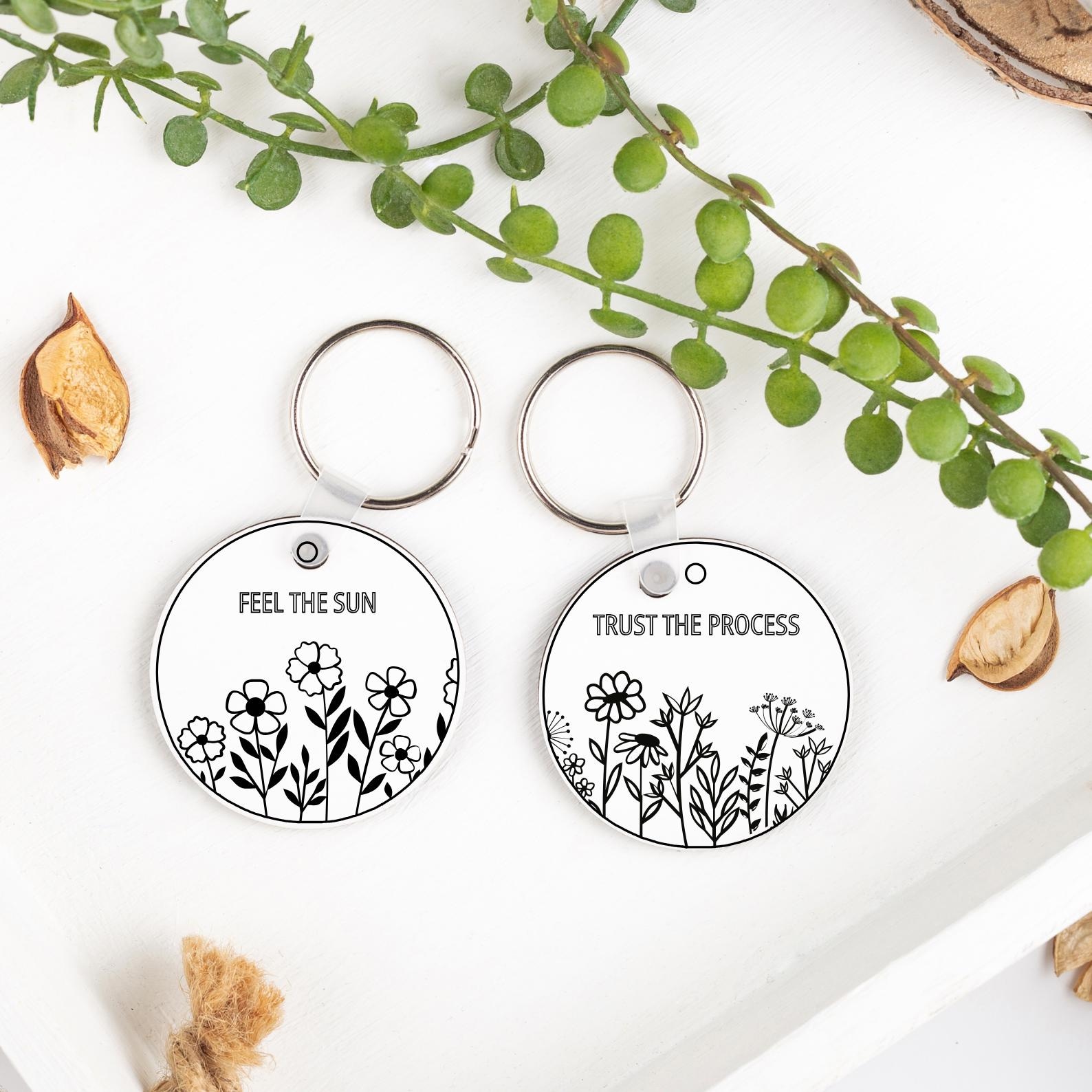 30 Floral Keychain SVG Bundle, Keychain Pattern Svg, Round Wristlet ...