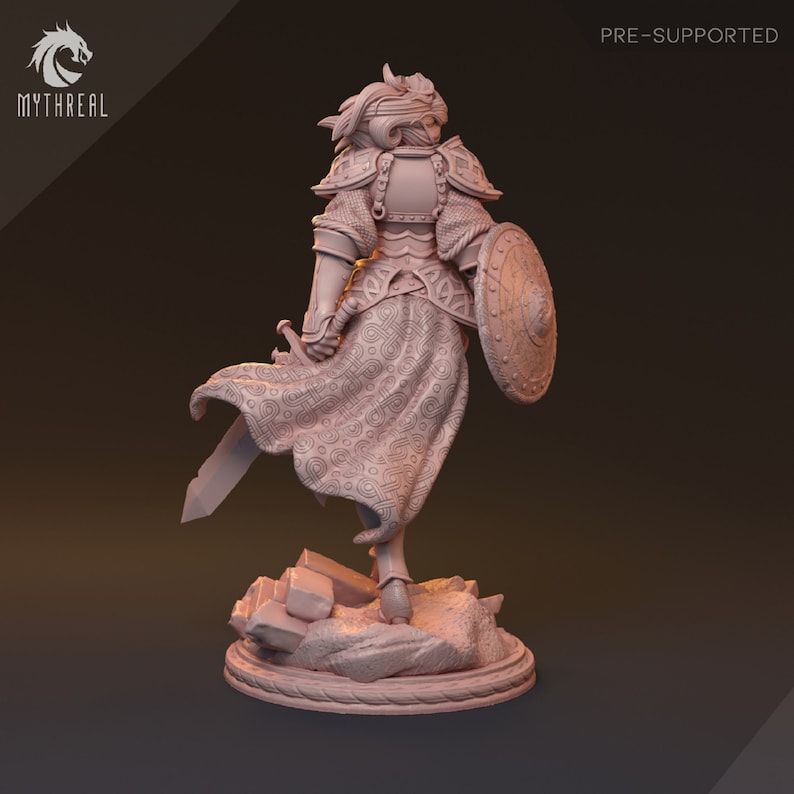 Galdran the Shield Maiden / Tabletop Model / Miniature Figurine ...