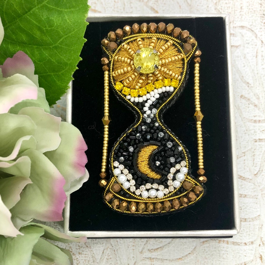 Unique Handmade Hourglass Brooch - Vintage Style Pin, Hourglass Sand ...