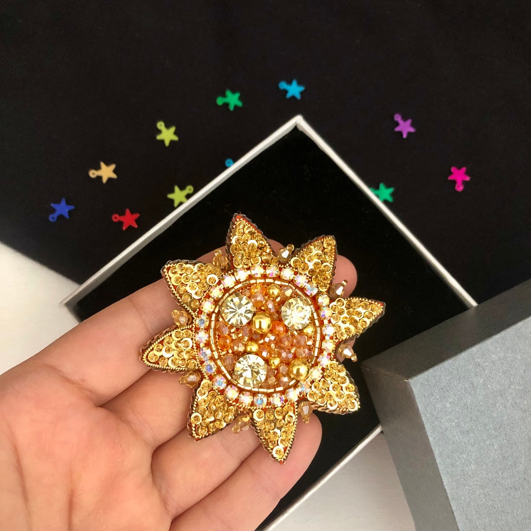 Sparkling Sun Catcher Pin - Unique Zodiac Accessories, Sunshine Solar ...