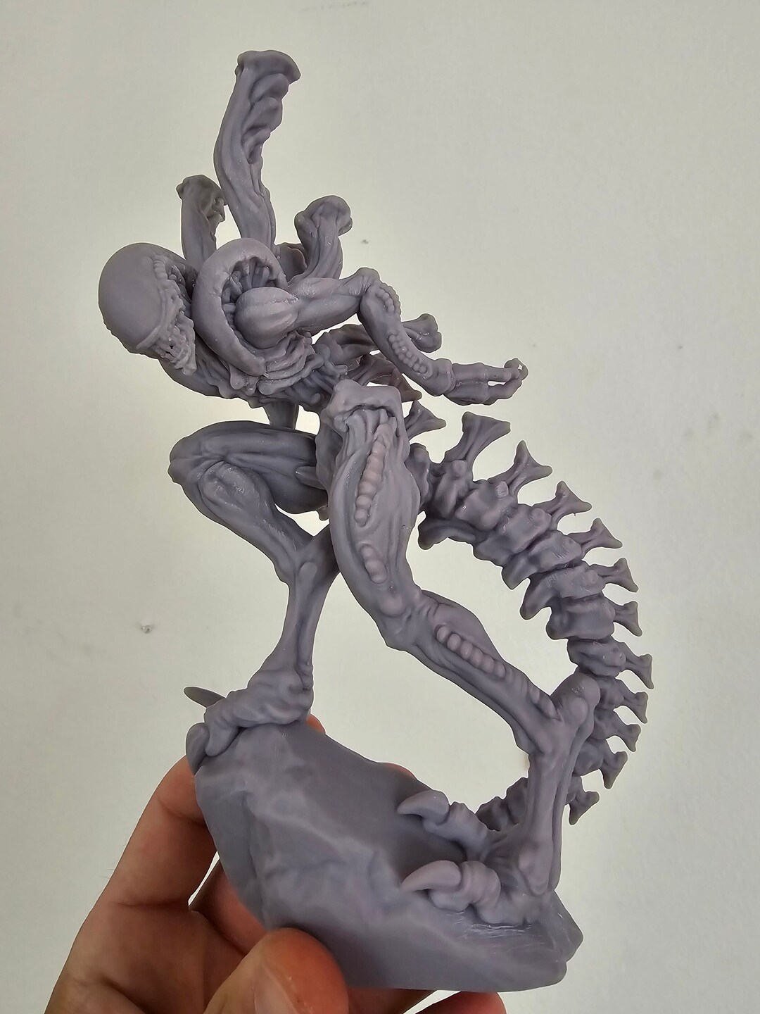 8.5 Tall Xenomorph 3D Resin Printed 100% Solid 232g 8.2oz Alien Statue ...