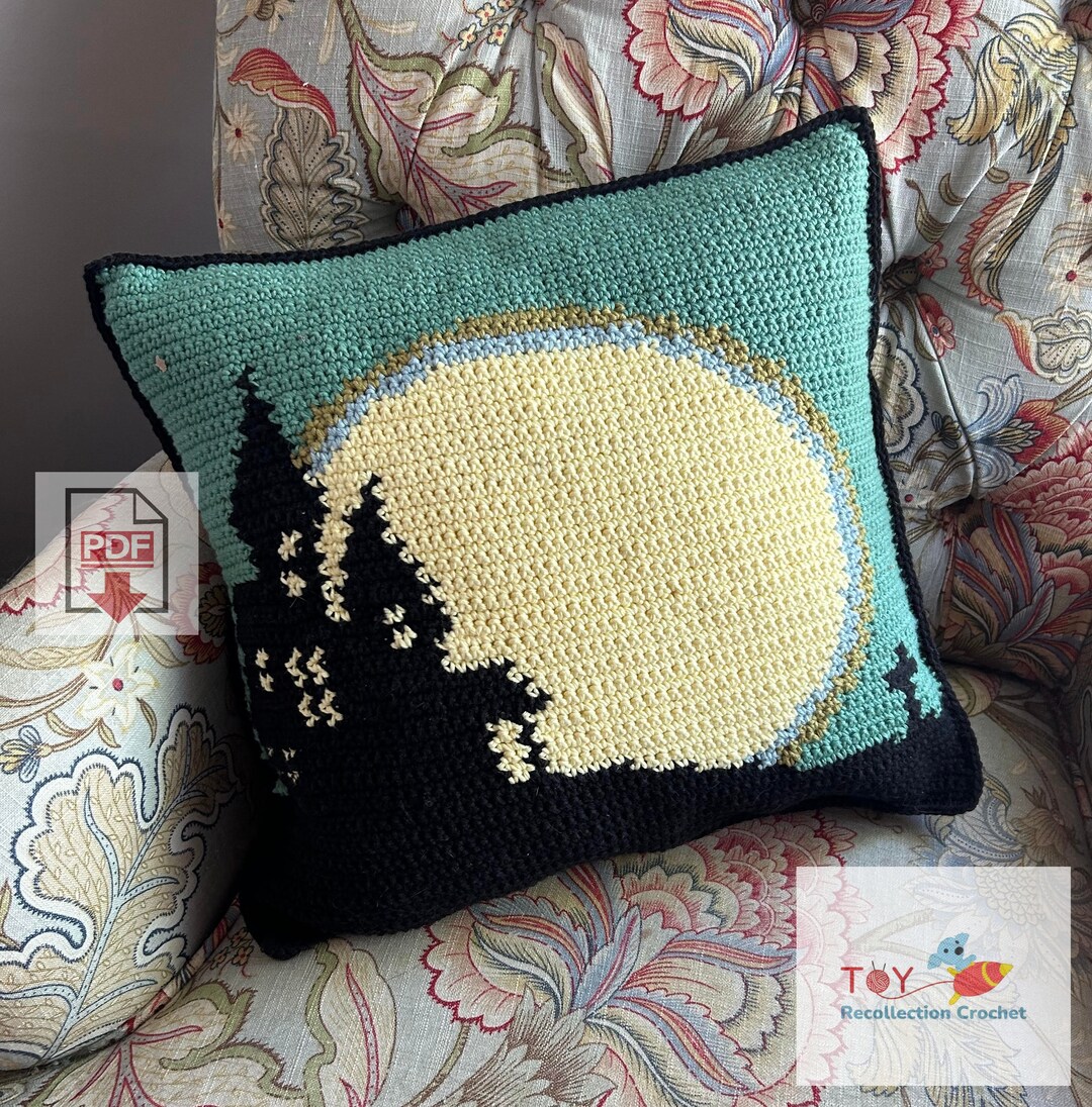 Haunted House Tapestry Crochet Pillow Pattern - Beginner PDF - Scary ...