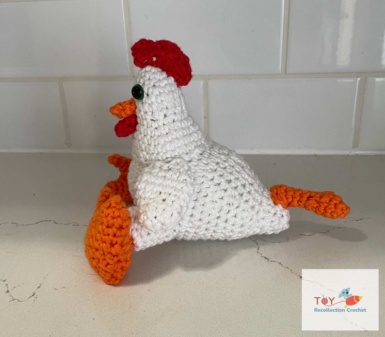 Crochet a Cute Chicken: an Amigurumi Pattern in Digital PDF - Etsy