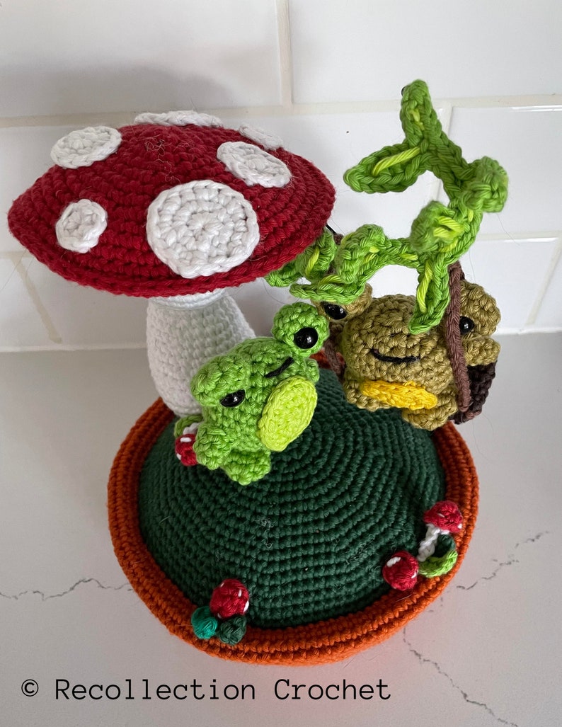 Frogs on a Swing Crochet Pattern / Beginner / PDF Crochet - Etsy