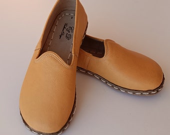 Handcraft Barefoot Yemeni Shoes Wide Toe Box Shoes Genuine Leather ...