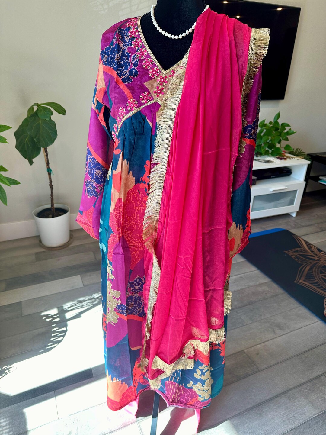 Beautiful Chinon Silk Aliya Cut Suit Set | Alia Cut Suits Online ...