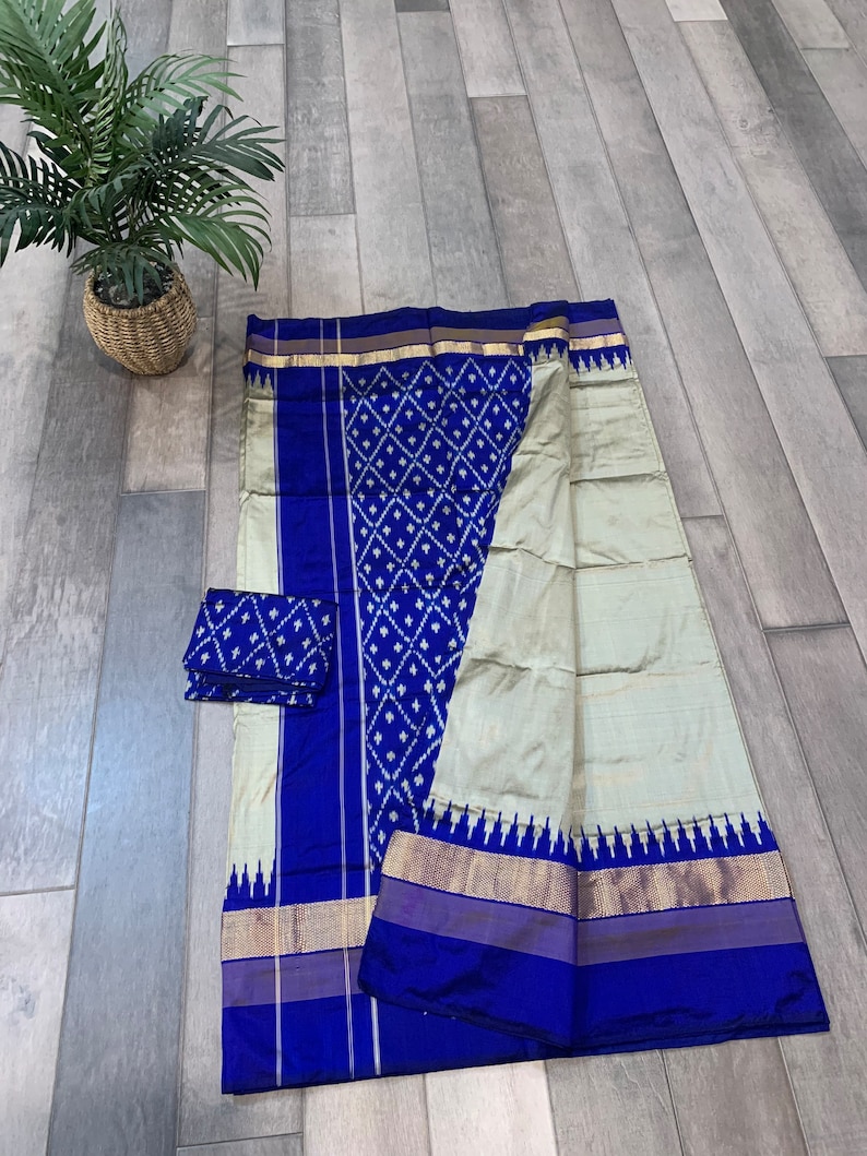 Pure Silk Mark Certified Ikkat Silk Saree in Temple Border - Etsy