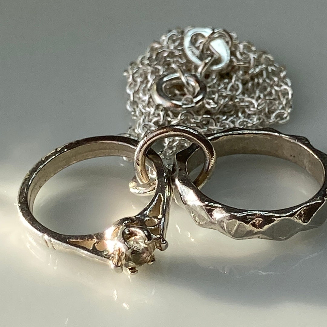 Vintage, Solid Sterling Silver Rings Pendant Necklace. - Etsy