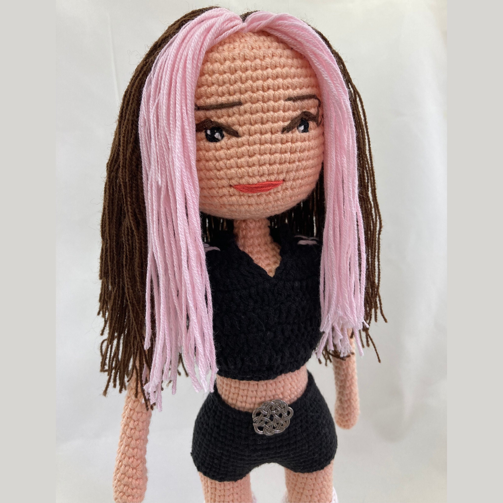 BLACKPINK - Jennie Crochet Doll, Custom Action Figure, Ooak Doll, Look ...