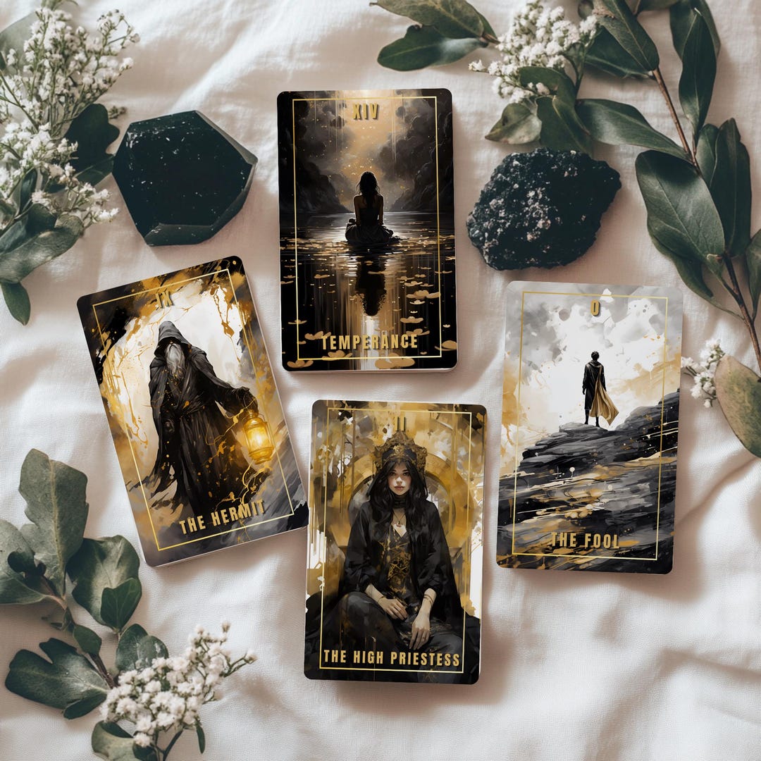 Shadow Path Tarot Deck: 78 Celestial Black and Gold Cards With Digital ...