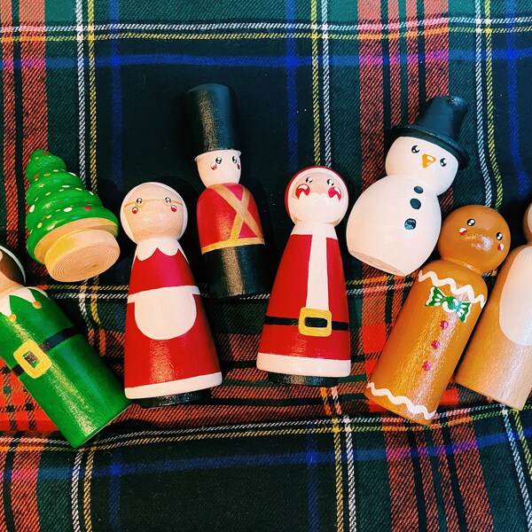 Christmas Peg Dolls - Etsy