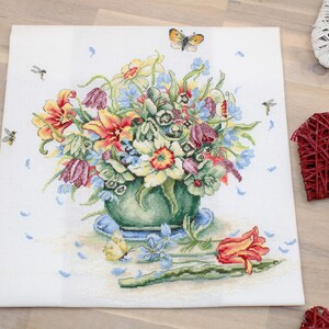 Needlecraft Pattern Luca-s - PDF Cross Stitch Pattern - April Bouquet ...