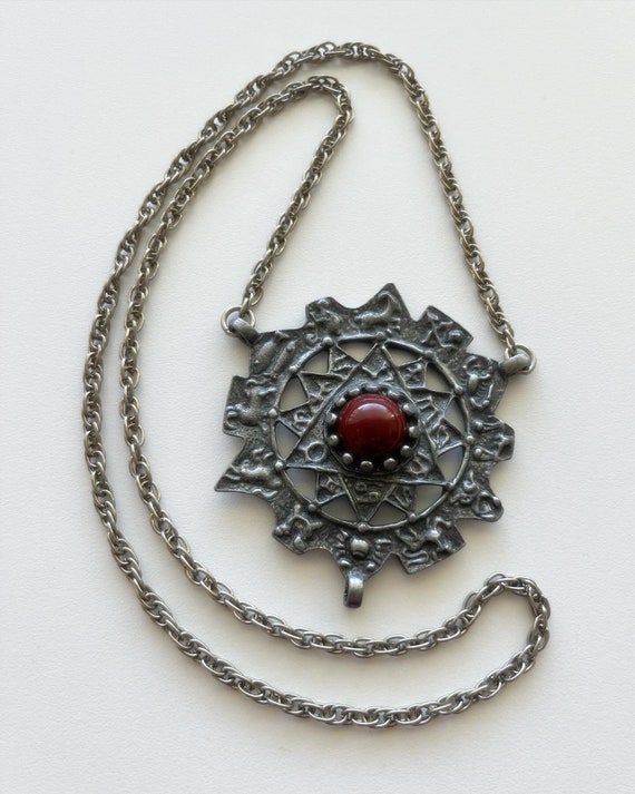 1975 MARK HEISTER ZODIAC calendar astrology pewter pe… - Gem