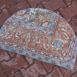 2.4x1.6ft Vintage Half Circle Vintage Rug, Rustic Rug Mat, Half Round ...