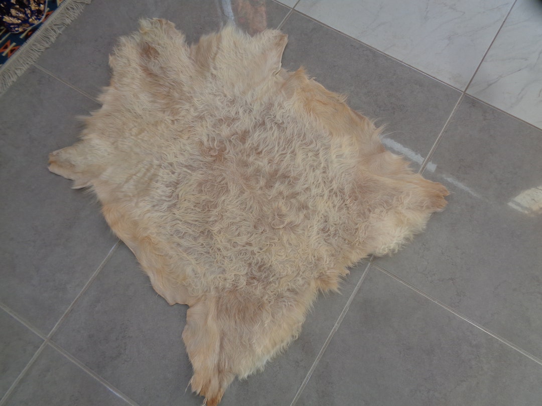 Cream Goat Hide Rug, Hunting Wall Ornament, Real Goatskin Hide Fur ...