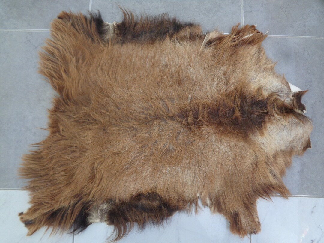 Brown Goatskin Rug, Animal Skin, Soft Hair Goatskin for Upholstery, Bed ...