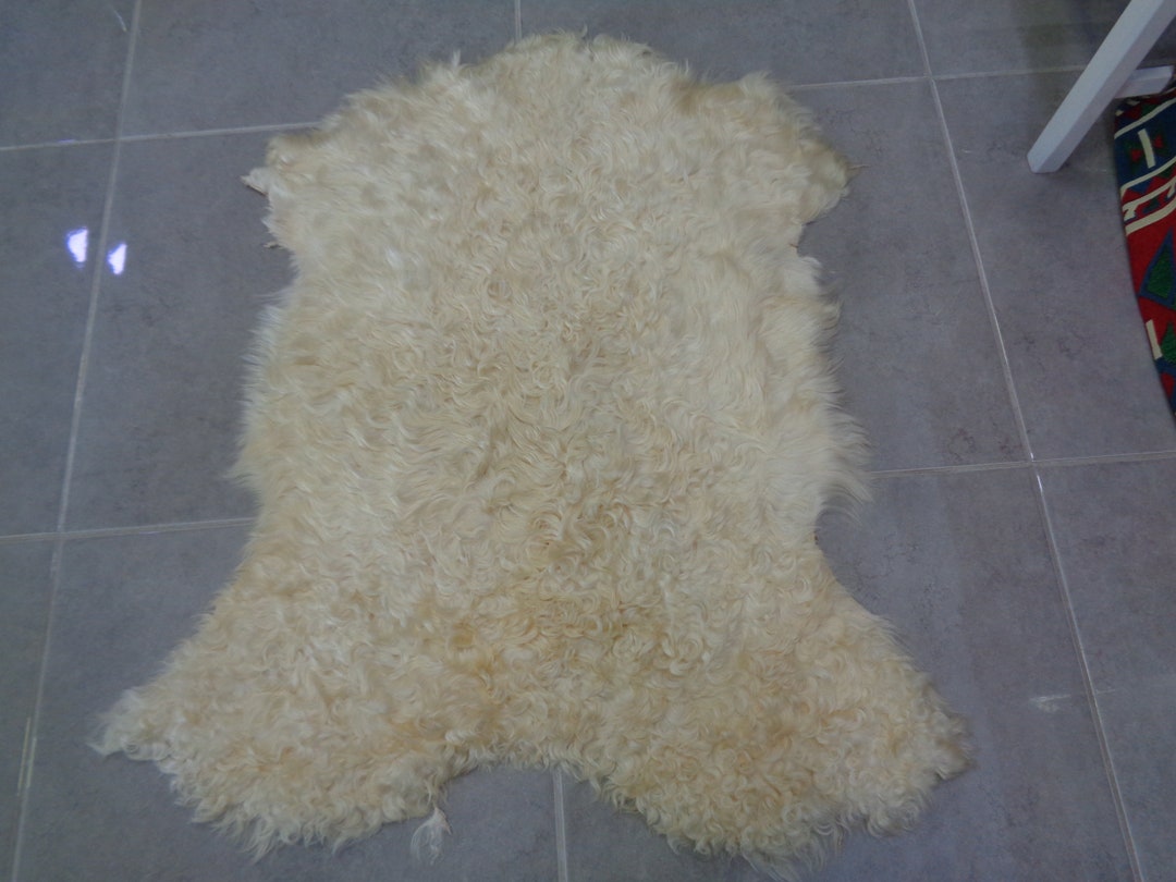 Goatskin Rug, Unique Angora Leather, Super Soft Bed for Your Cat ...