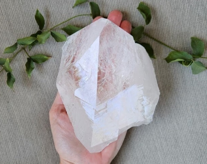 Quality Himalayan Quartz Crystal / Natural Himalayan Crystal / Raw ...