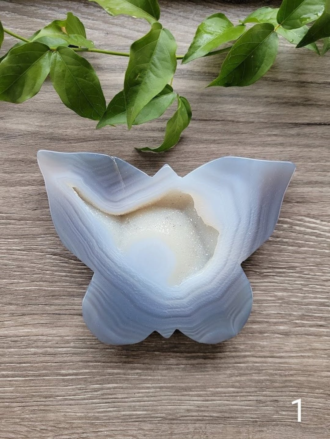 Agate Crystal Butterflies / Butterfly Agate Carvings / Polished Agate ...