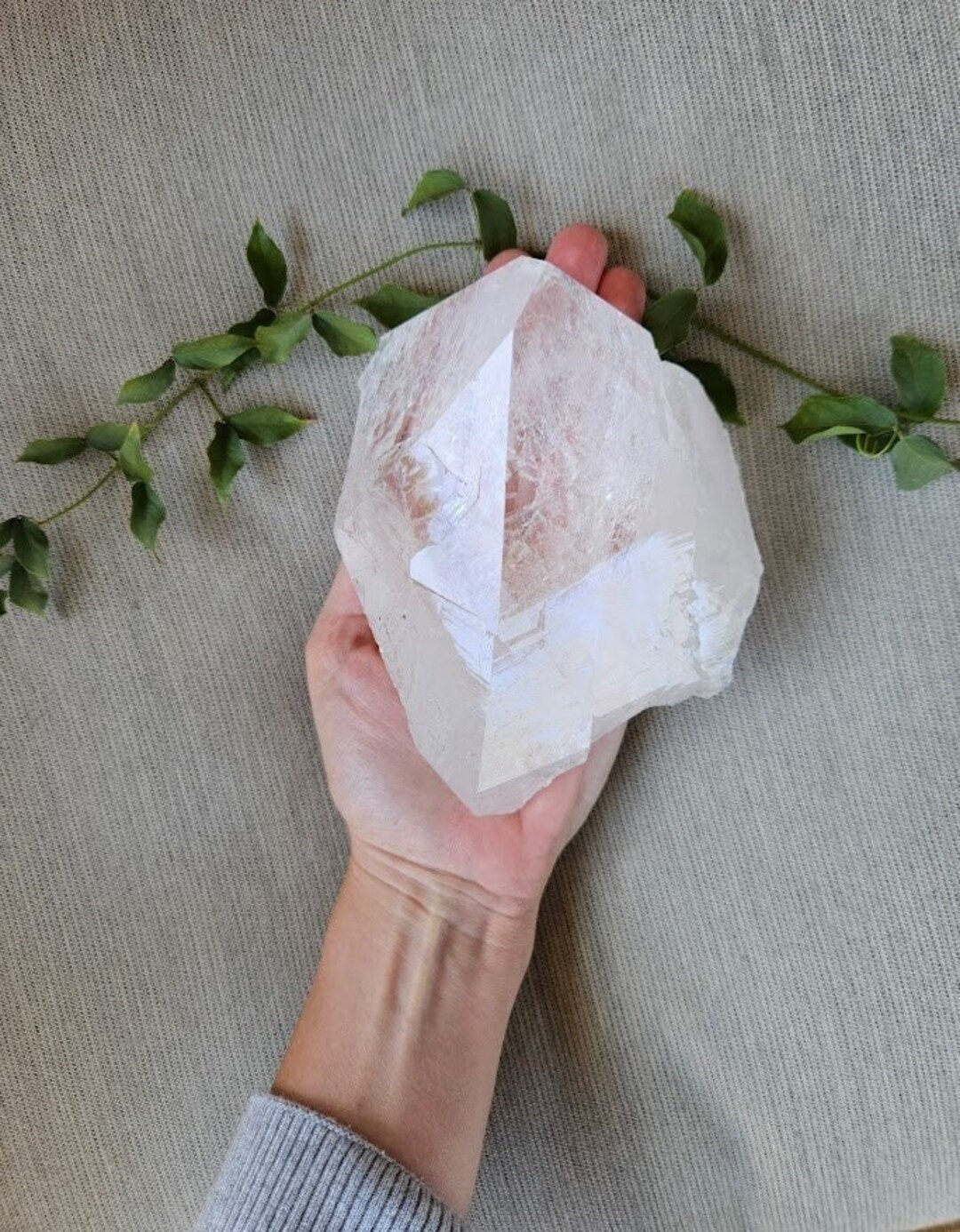 Quality Himalayan Quartz Crystal / Natural Himalayan Crystal / Raw ...