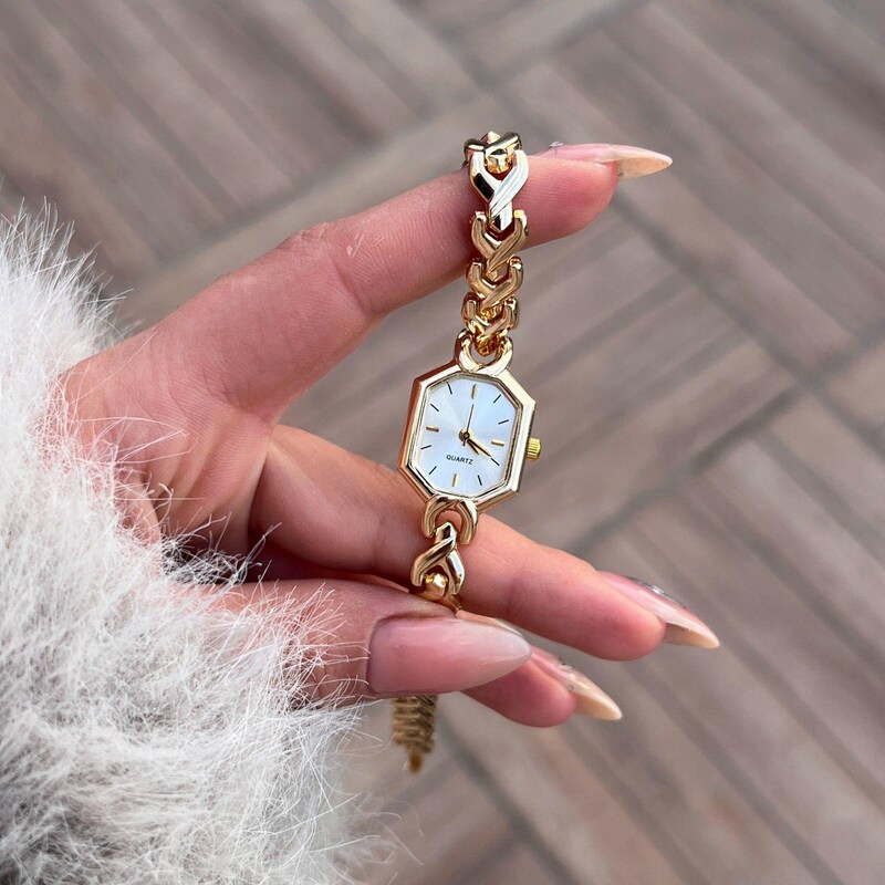 Small Gold Watch - Etsy