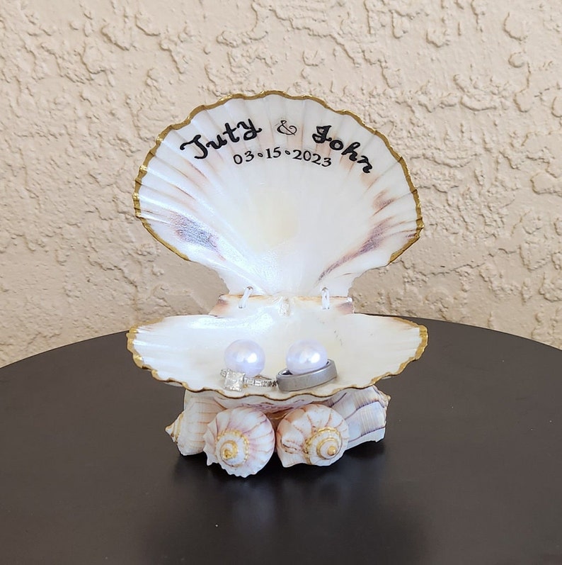 Personalized Ring Bearer Box Wedding Ceremony Seashell Ring Box Shell ...