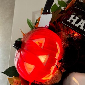 Halloween Horror Boogeyman LED Light up Fall Pumpkin Wreath Halloween ...