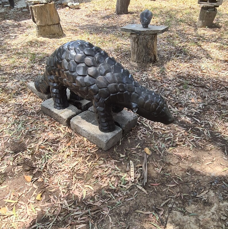 Pangoni Sculpture Serpentine Rock - Etsy