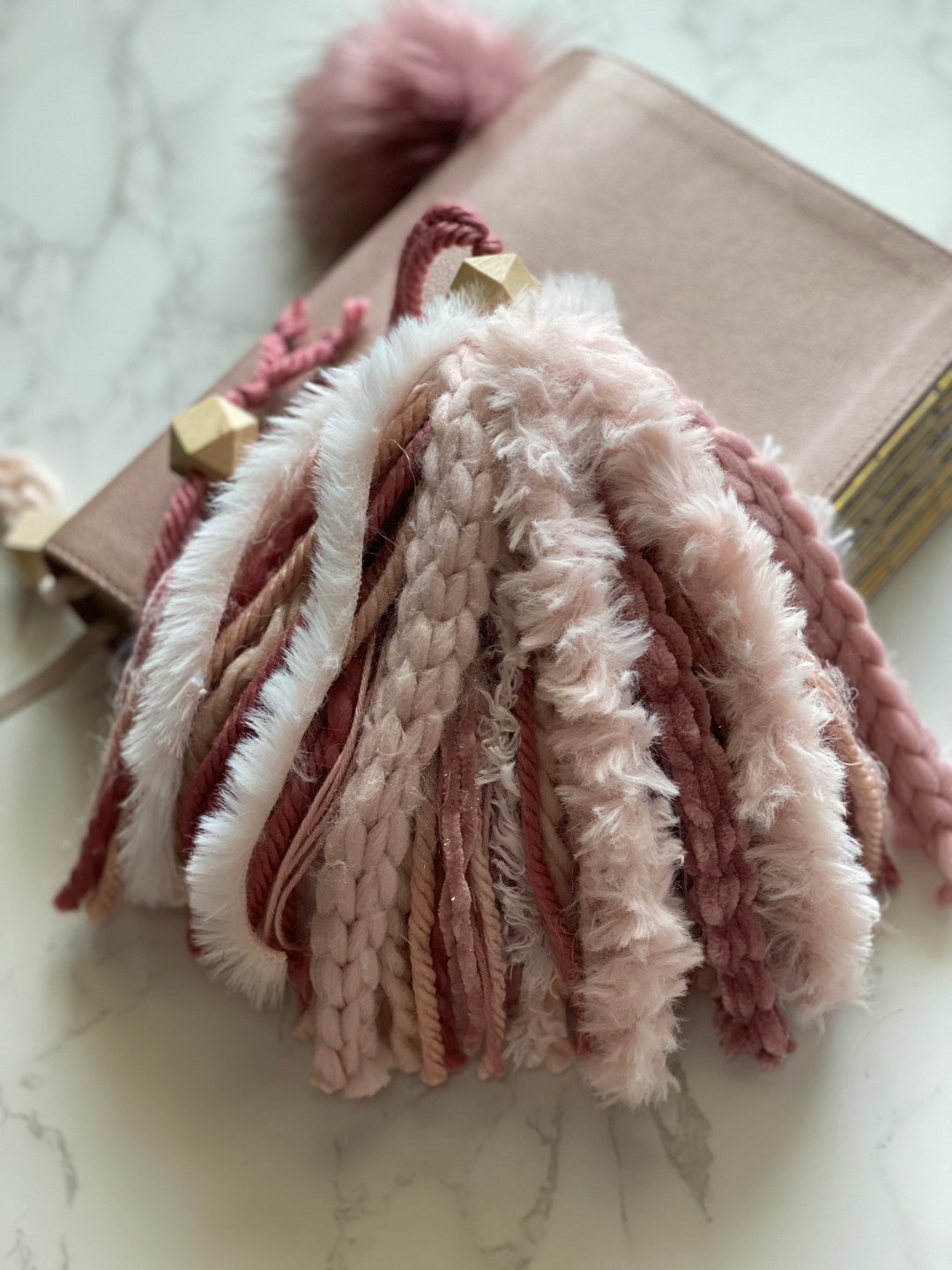 Chunky Tassel Yarn Bookmark - Etsy