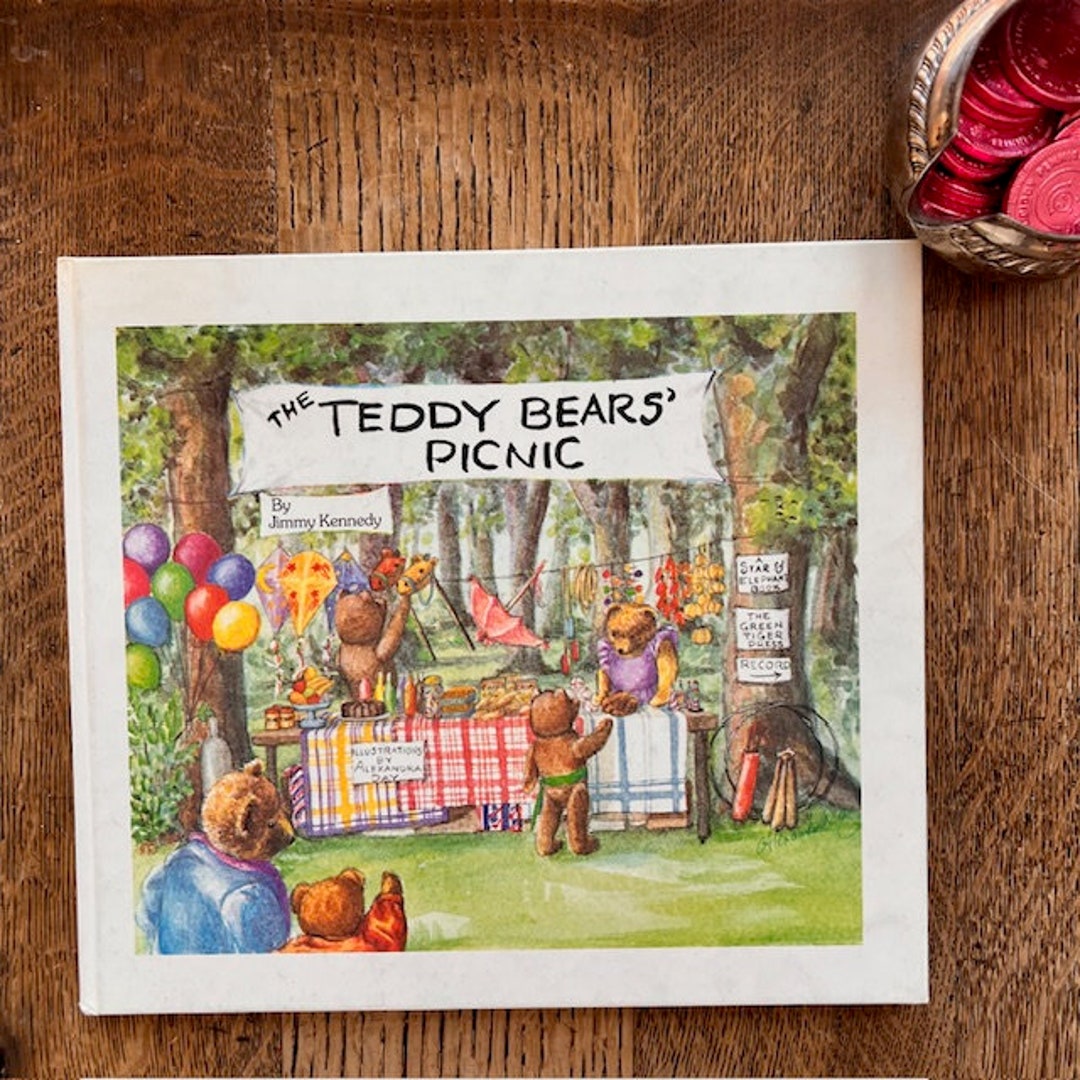 Teddy Bear's Picnic by Jimmy Kennedy green Tiger Press, 1983 Vintage ...