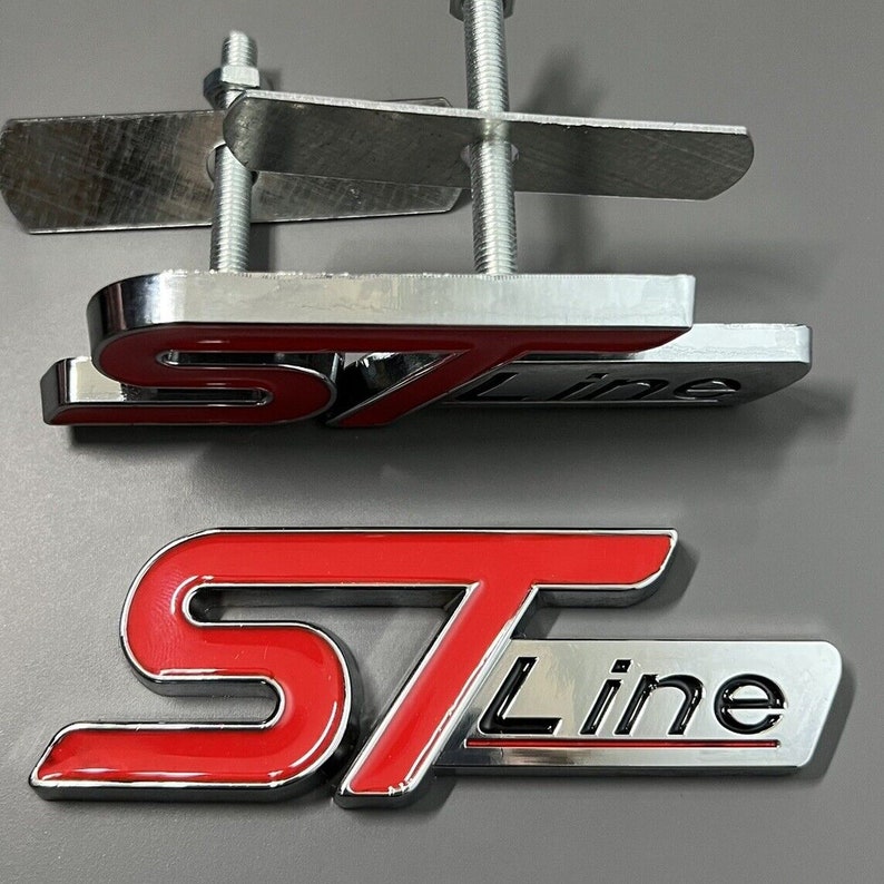 Ford ST Line Badge Red / Silver Grille Focus Puma Fiesta Performance ...