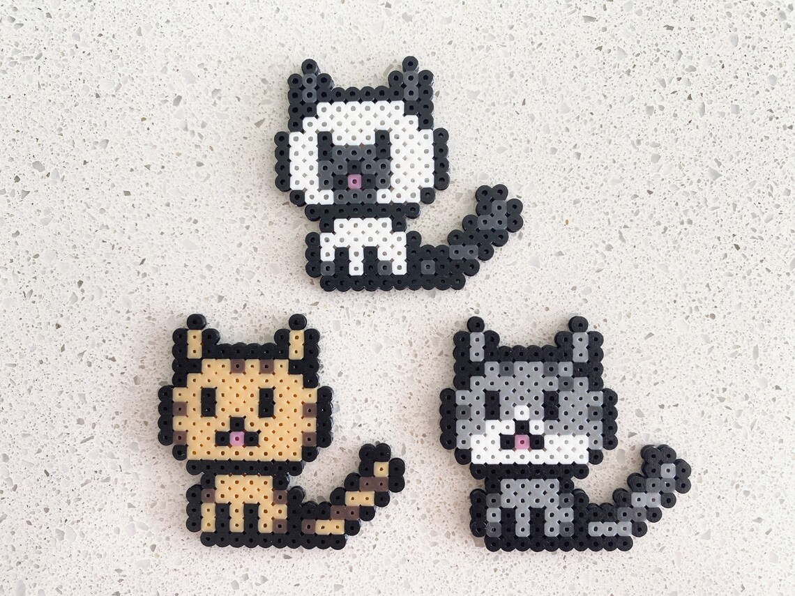 Mini Cats-pixel Perler Beads Art, Can Be Fridge Magnet, Keychain, Phone ...