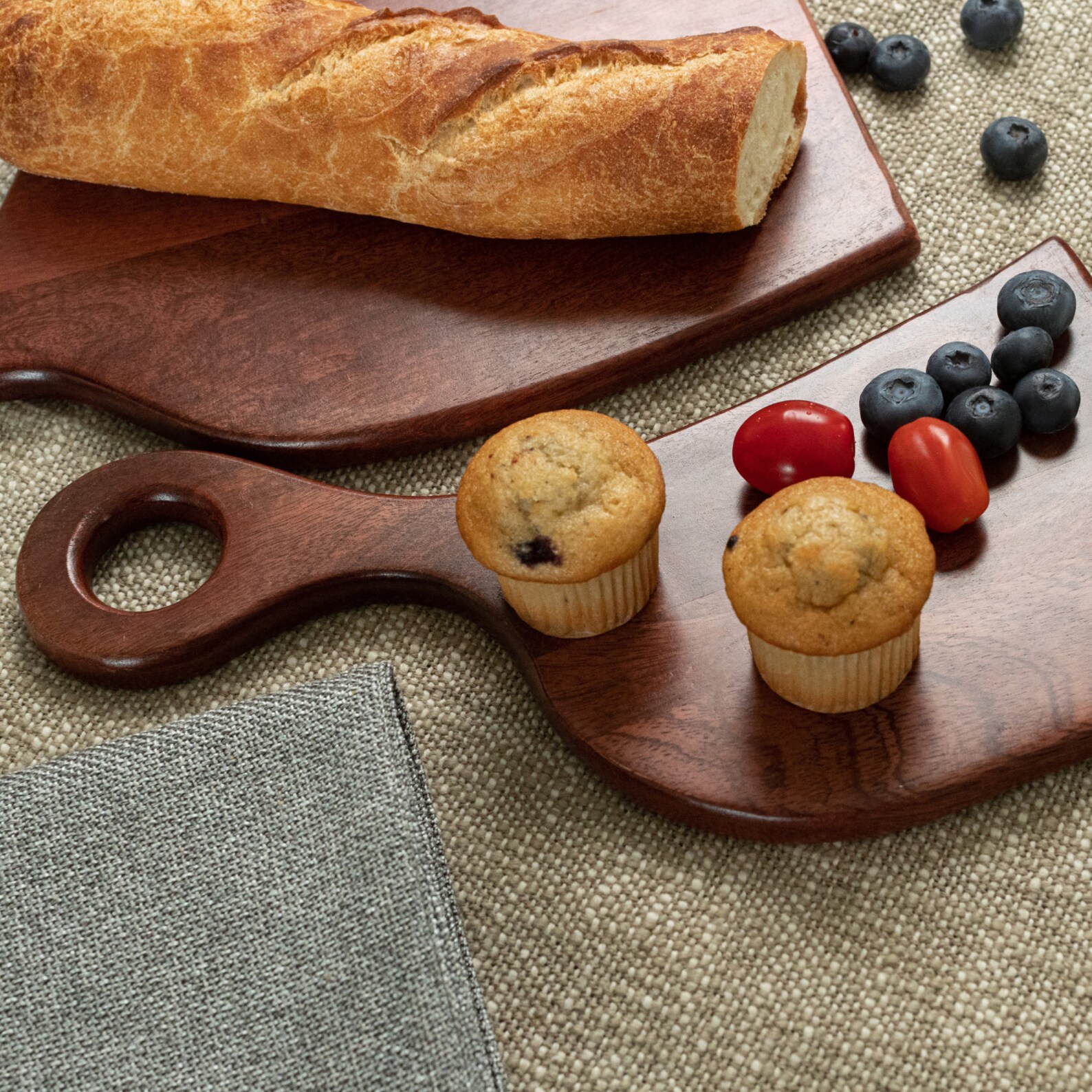 Aesthetic Living Set of 2 Romeo & Juliet Cuddle Boards, Wooden Cutting ...