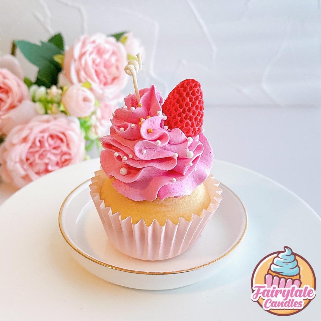Valentine’s Day Candle - Strawberry Cupcake Candle, Dessert Candles ...
