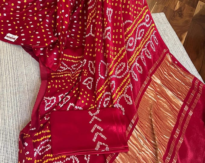 Pure Gajji Silk Bandhani Saree in Maroon Color| Bandhani Saree| Golden ...