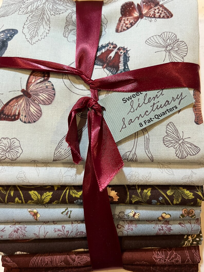 Fat Quarter Bundle -butterflies and Florals- 8 Fat Quarters ∙ Curated ...
