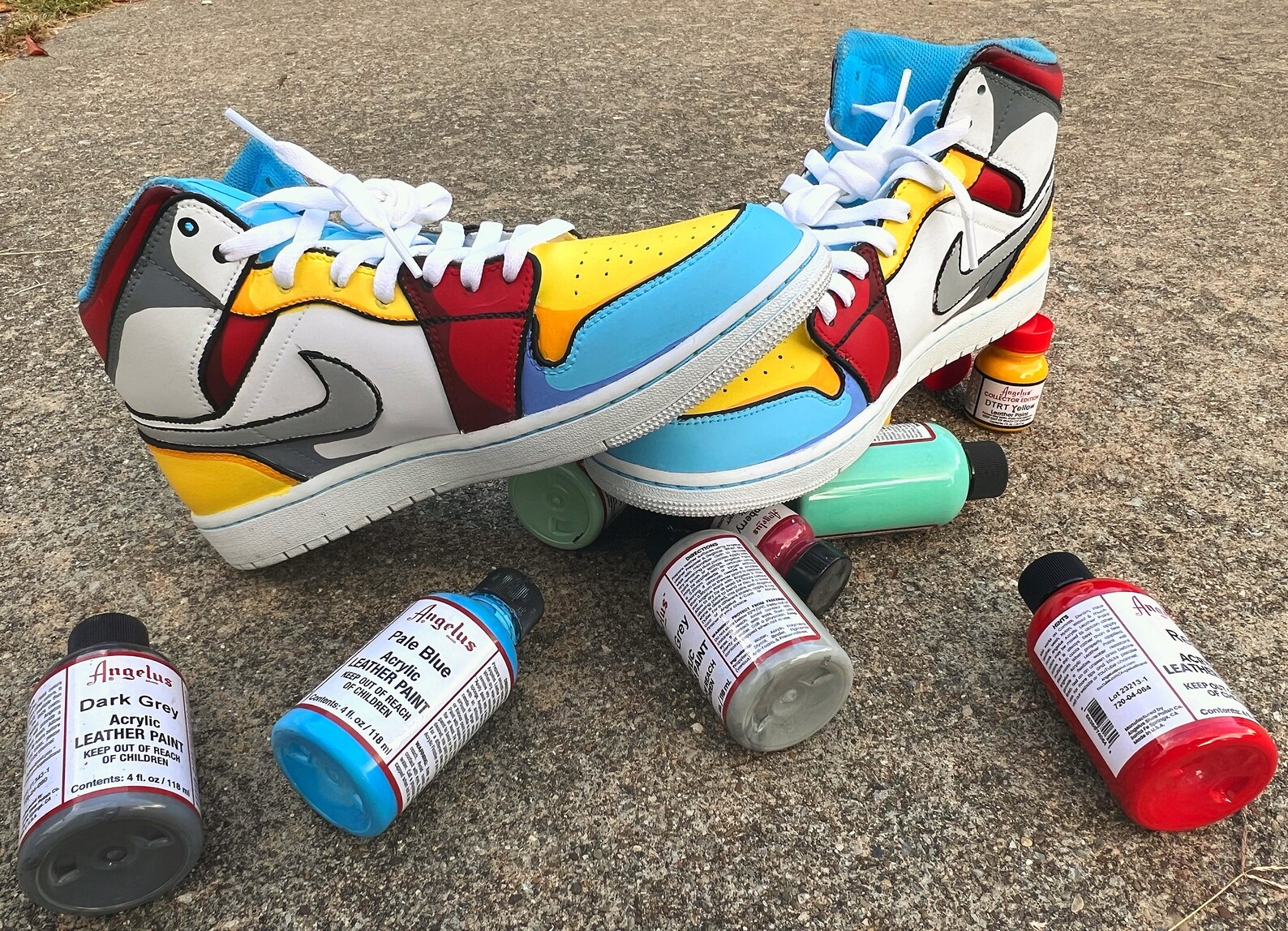 Tooned Jordan 1’s - Etsy
